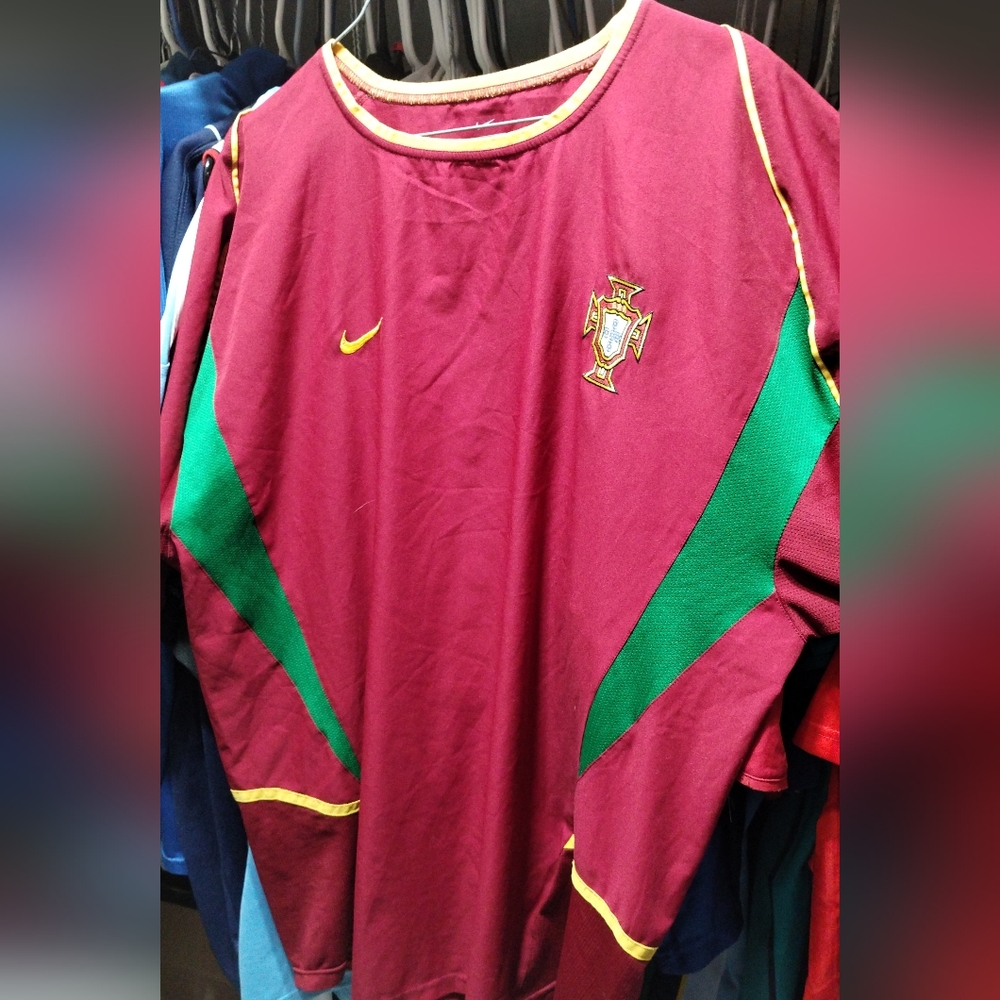 2002 Portugal Jersey - Gem